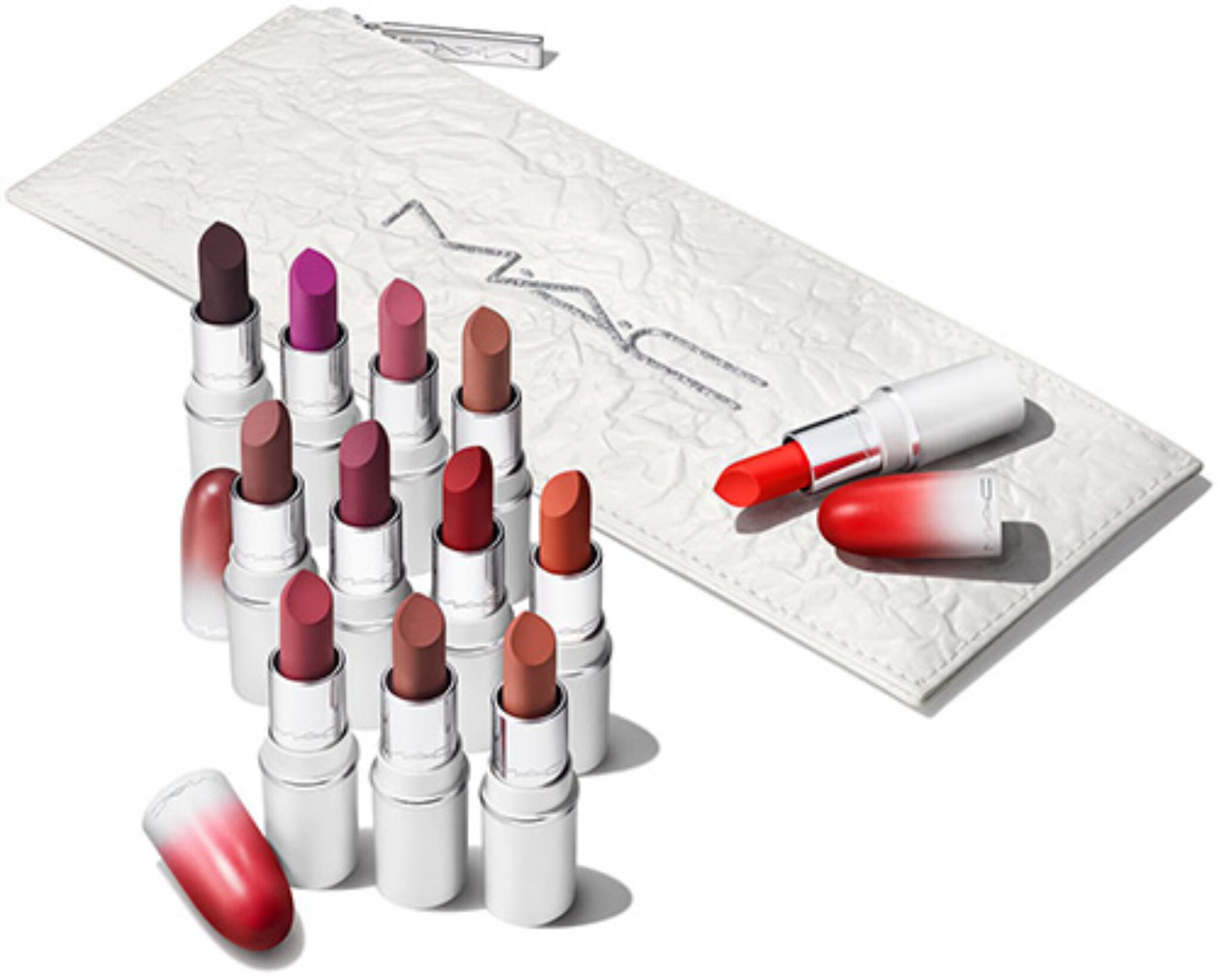 MAC Cosmetics Bizarre Blizzard Bash Holiday 2023 Collection ⋆